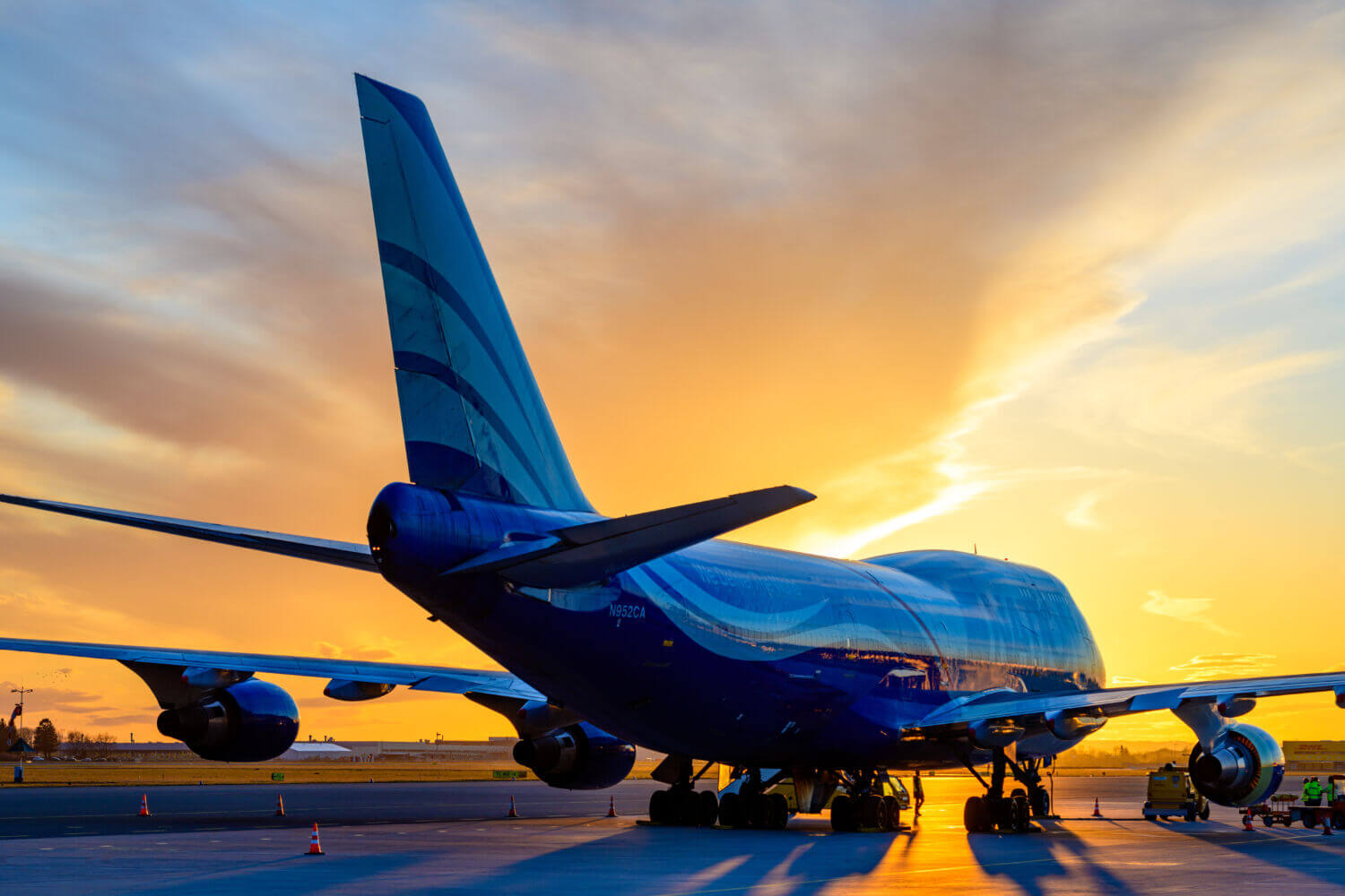 How Much Does A Jumbo Jet Weigh FlightDeckFriend